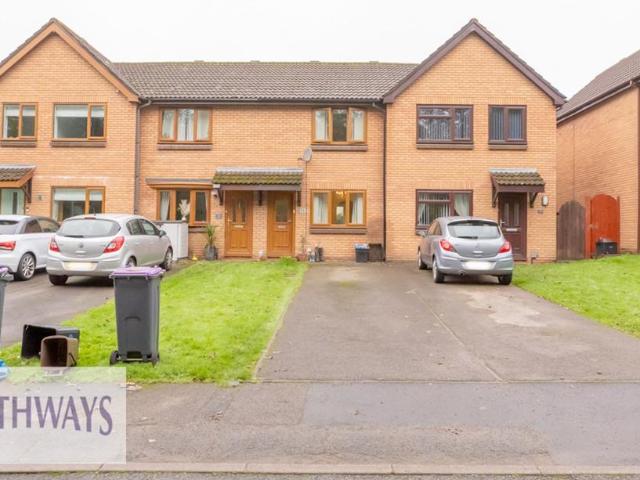 2 bedroom terraced house for sale