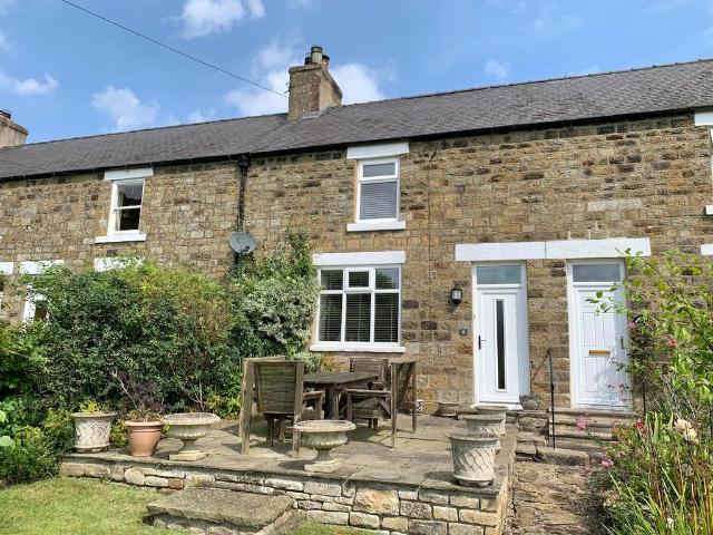 2 bedroom terraced house for sale