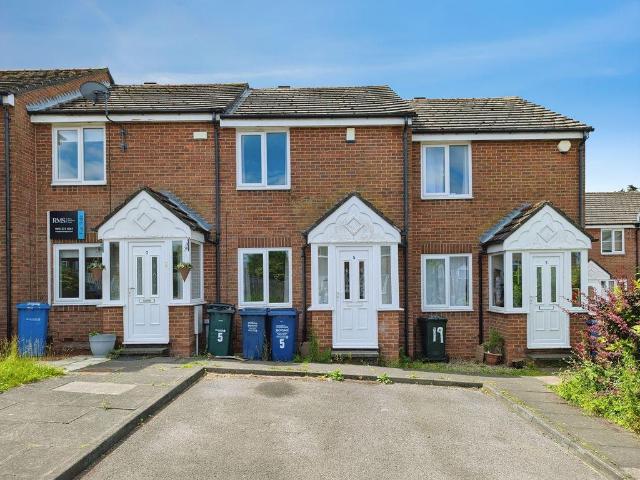 2 bedroom terraced house for sale