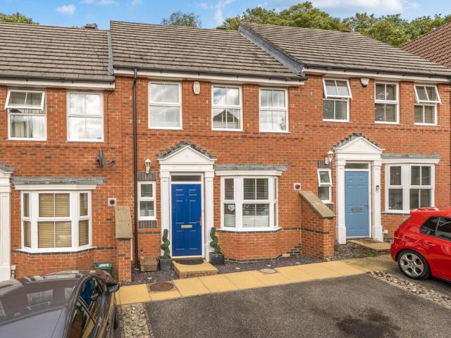 2 bedroom terraced house for sale