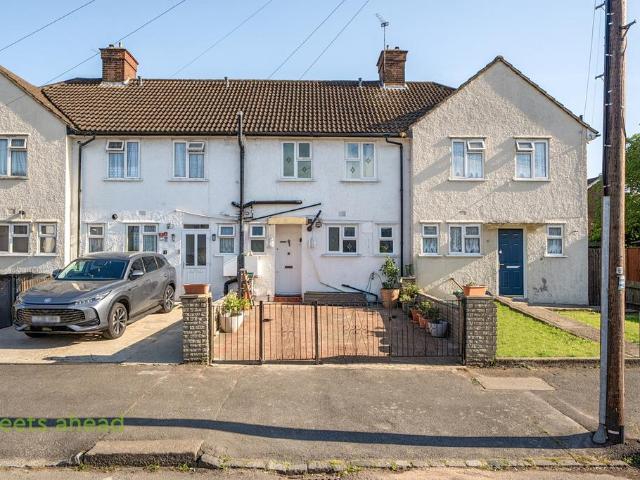 2 bedroom terraced house for sale