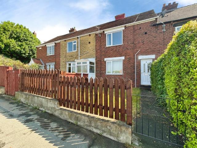 2 bedroom terraced house for sale