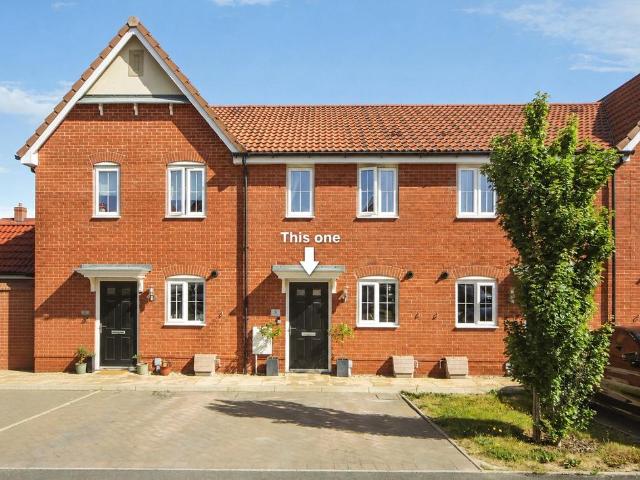 2 bedroom terraced house for sale