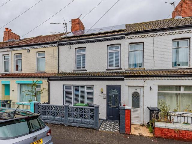 2 bedroom terraced house for sale