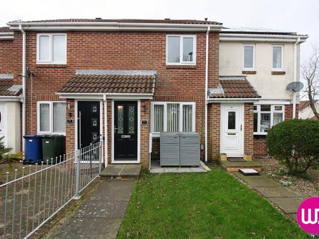 2 bedroom terraced house for sale