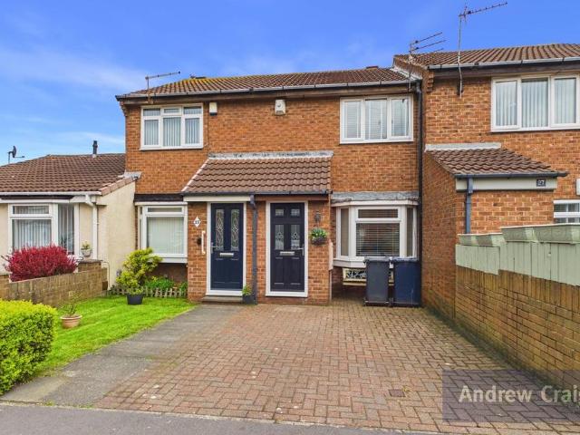 2 bedroom terraced house for sale