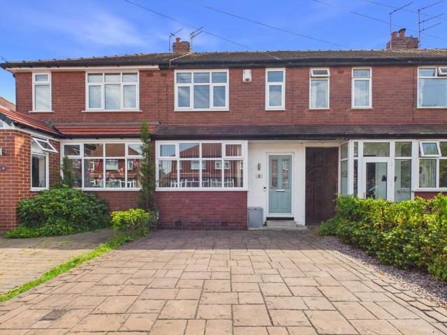2 bedroom terraced house for sale