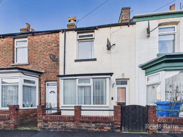 2 bedroom terraced house for sale