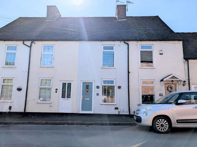 2 bedroom terraced house for sale