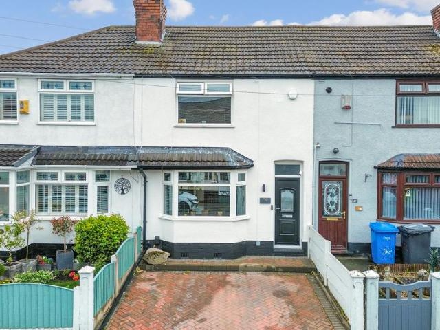 2 bedroom terraced house for sale
