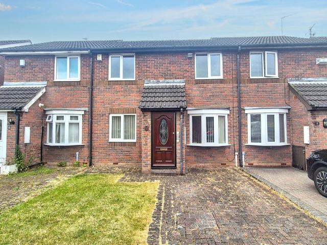2 bedroom terraced house for sale
