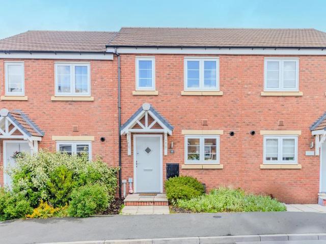 2 bedroom terraced house for sale