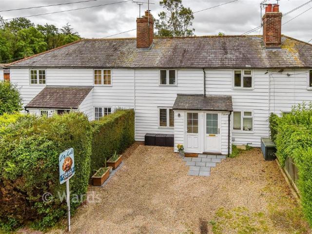 2 bedroom terraced house for sale