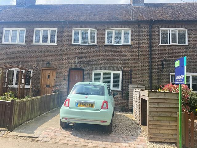2 bedroom terraced house for sale