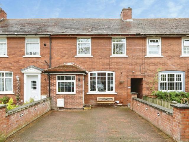 2 bedroom terraced house for sale
