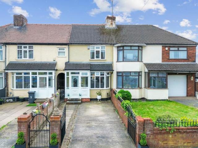 2 bedroom terraced house for sale