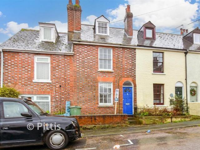 2 bedroom terraced house for sale