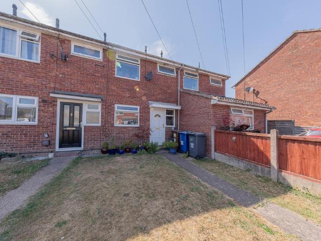2 bedroom terraced house for sale