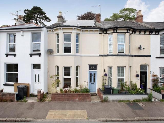 2 bedroom terraced house for sale