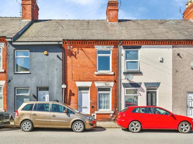 2 bedroom terraced house for sale