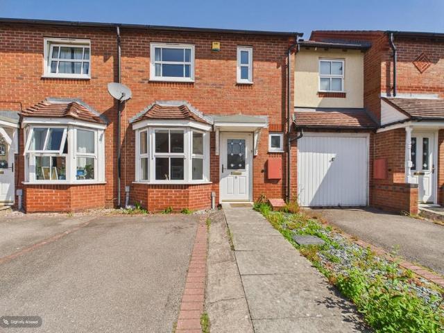 2 bedroom terraced house for sale