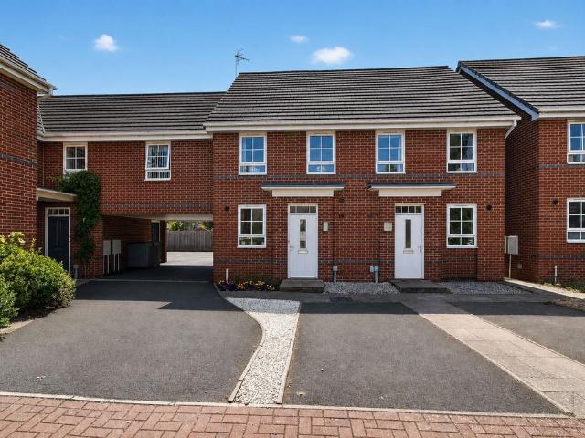 2 bedroom terraced house for sale