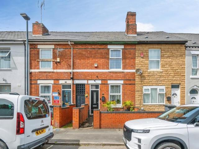 2 bedroom terraced house for sale