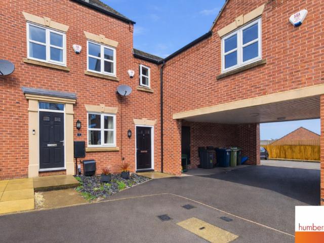 2 bedroom terraced house for sale