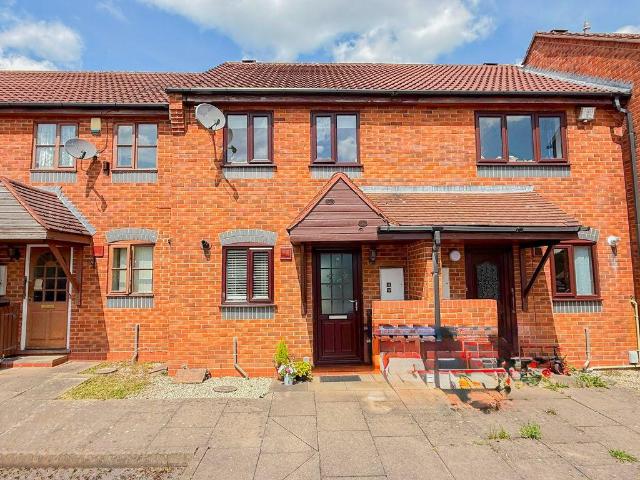 2 bedroom terraced house for sale
