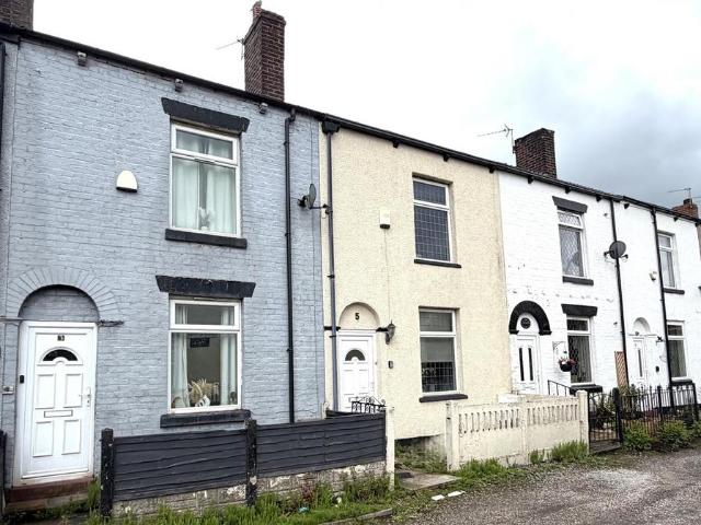 2 bedroom terraced house for sale