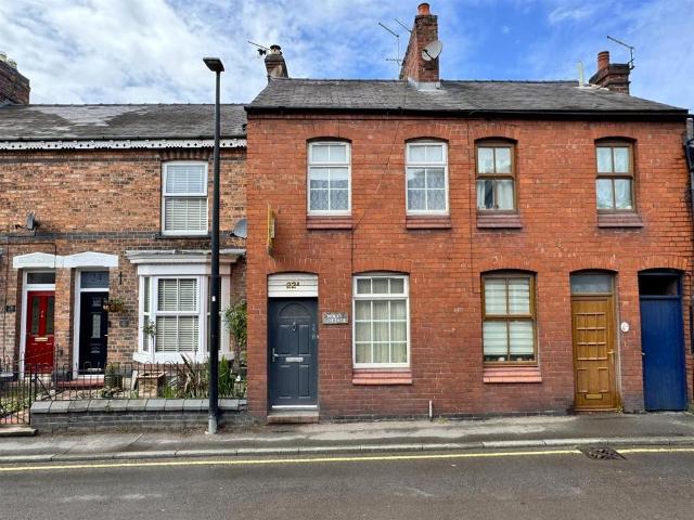 2 bedroom terraced house for sale