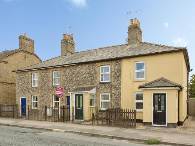 2 bedroom terraced house for sale