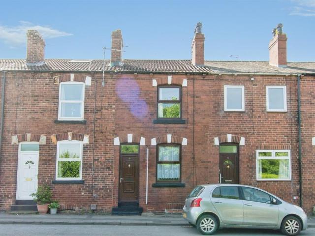2 bedroom terraced house for sale