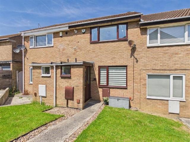 2 bedroom terraced house for sale