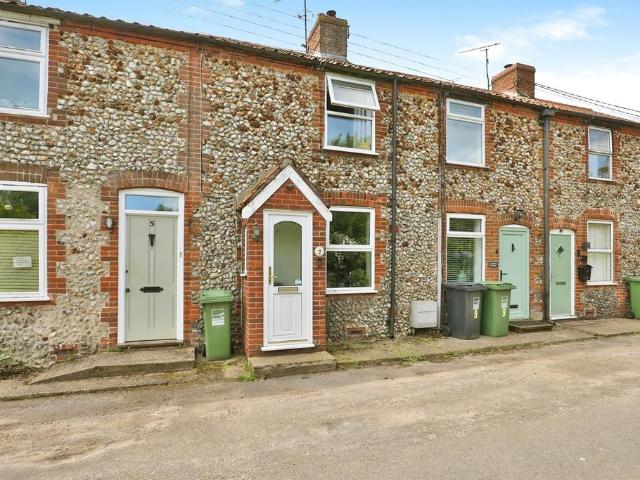 2 bedroom terraced house for sale