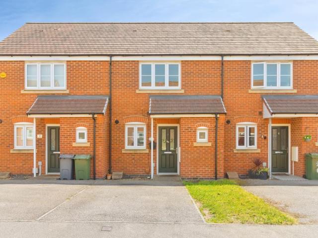 2 bedroom terraced house for sale