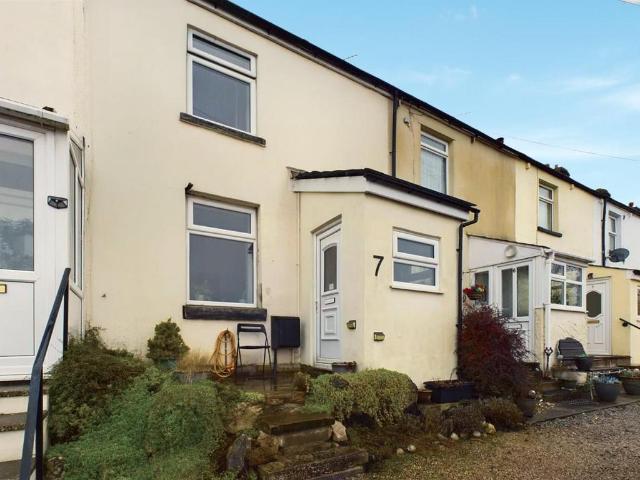 2 bedroom terraced house for sale