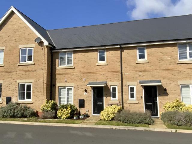 2 bedroom terraced house for sale