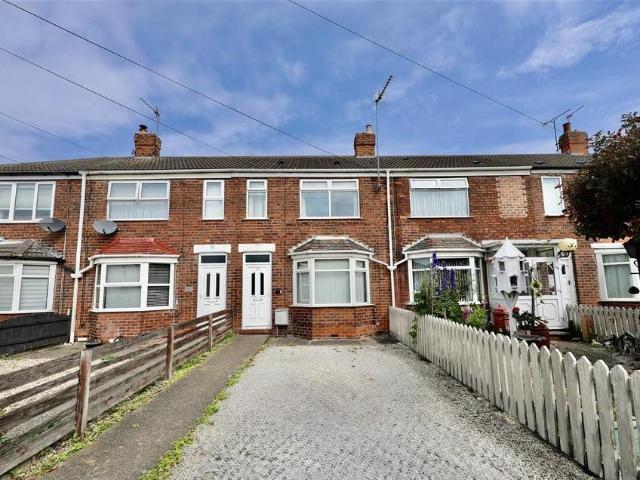 2 bedroom terraced house for sale