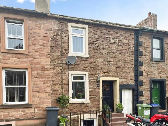 2 bedroom terraced house for sale