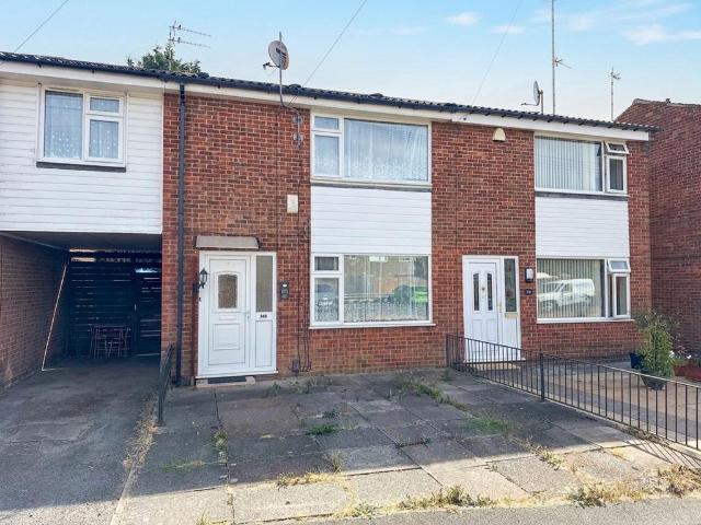 2 bedroom terraced house for sale