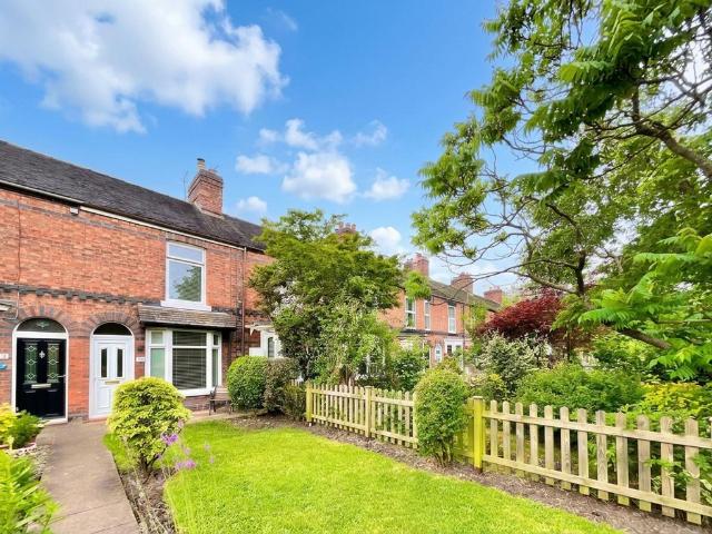2 bedroom terraced house for sale