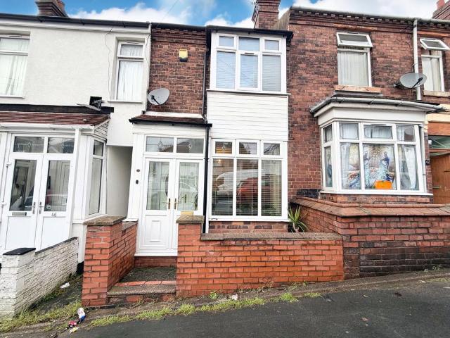 2 bedroom terraced house for sale