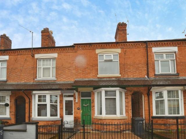 2 bedroom terraced house for sale