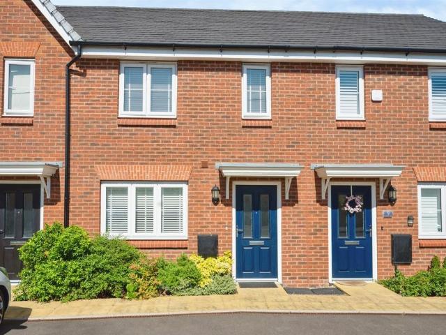 2 bedroom terraced house for sale