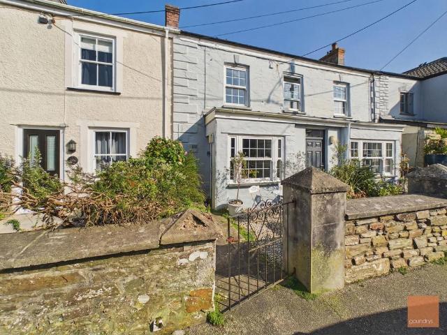 2 bedroom terraced house for sale