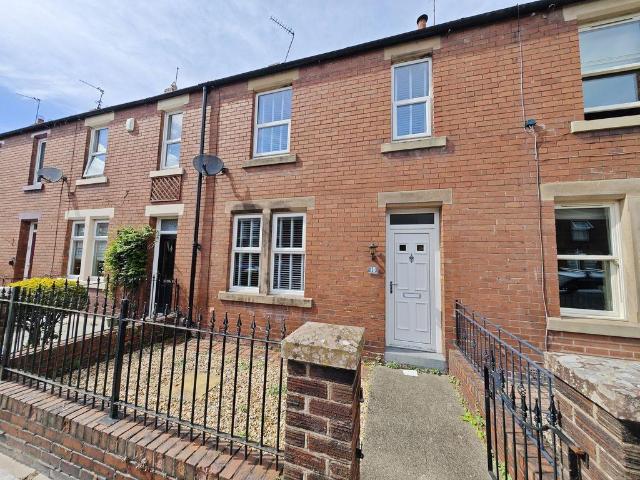 2 bedroom terraced house for sale