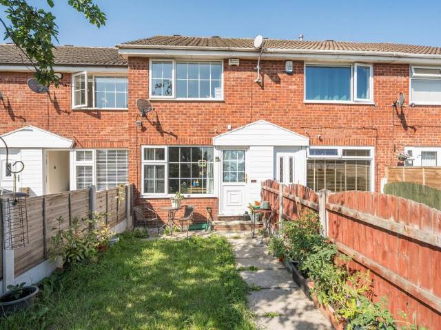 2 bedroom terraced house for sale