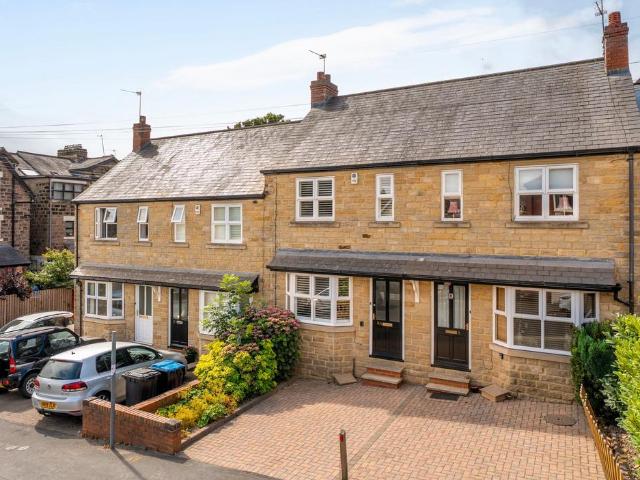 2 bedroom terraced house for sale