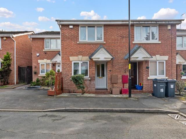 2 bedroom terraced house for sale